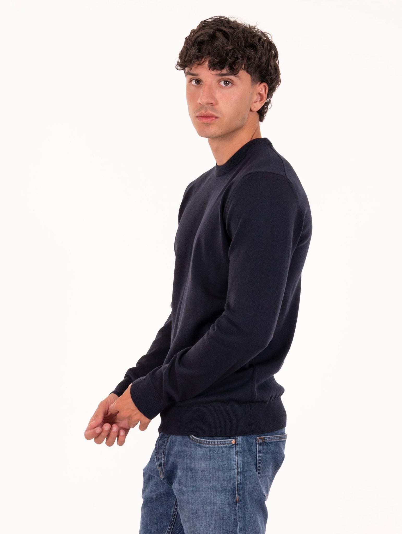 Alpha Studio Crew Neck in Merino Wool Night Blue – Four Stroke